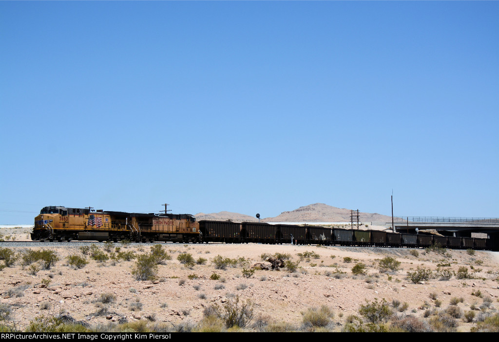 UP 5663 WB Coal Loads
